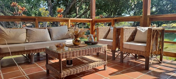 Balai Taltalon Nature Resort Guest Cabin And Pool - San Narciso