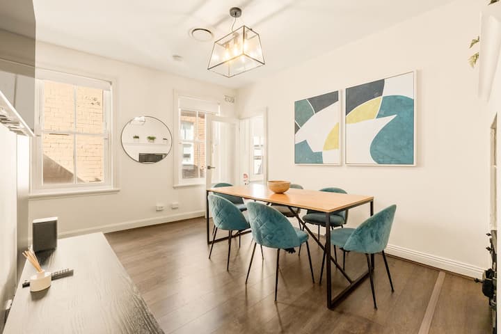 Harborside Family Stay Near Walsh Bay Sydney For 8 - Sydney