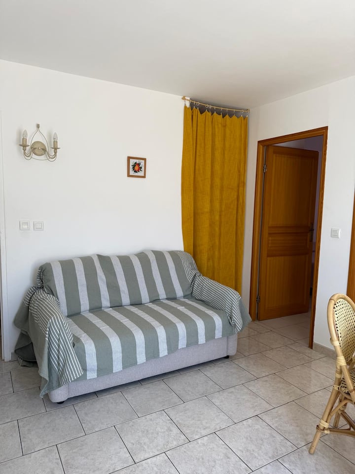 Charmant Appartement En Rez- De - Jardin - Lac de Nino