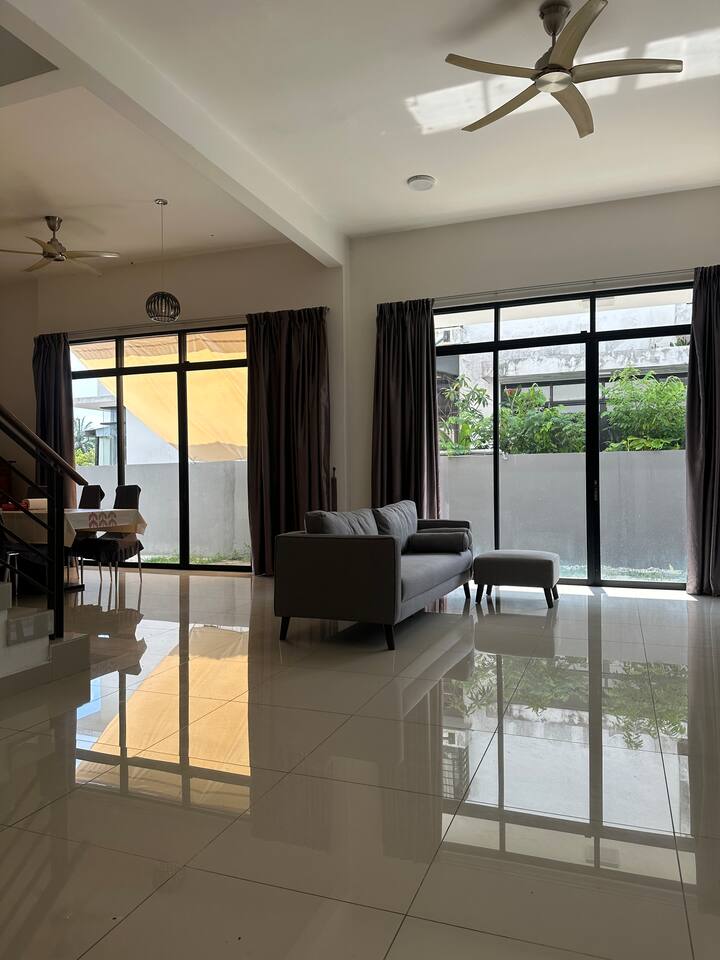 Family Staycation Retreat. Quiet, Green & Relaxing - Cyberjaya