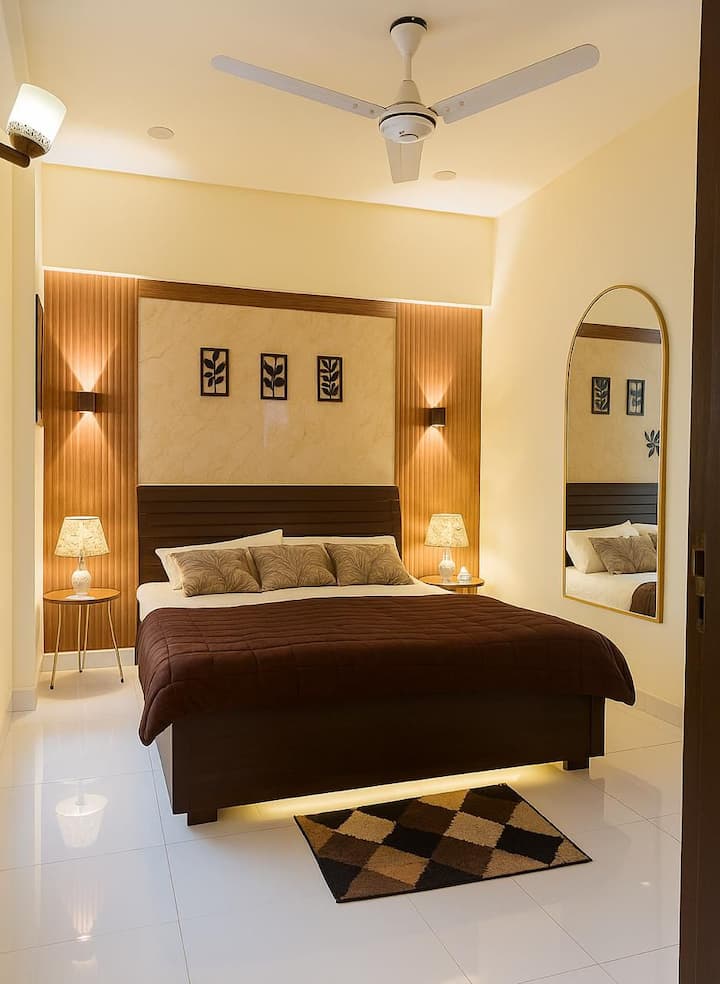 Cozy Private Studio Near Dolmen Mall - Karachi