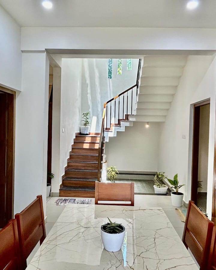 Cliffnest Private Villa | Flexible 2–4 Bhk Stay - Varkala