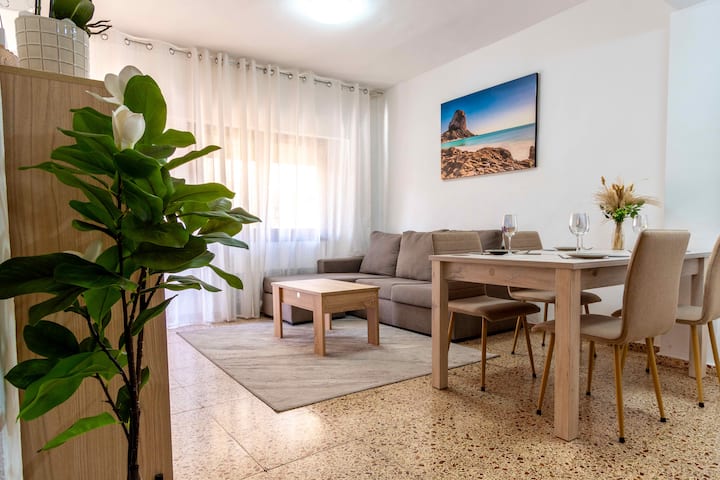 Bluecalp • Nur 180m Zum Strand – Modern & Zentral - Calp