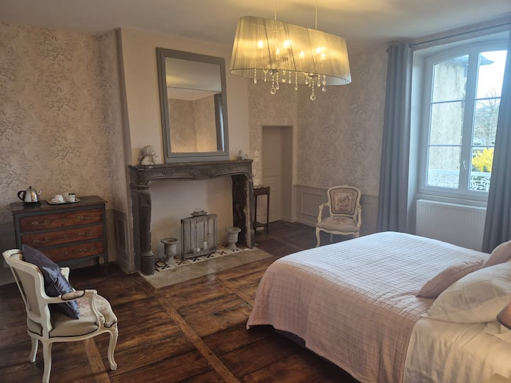 Chambre Familiale Avec Petit Déjeuner Inclus. - Pontgibaud