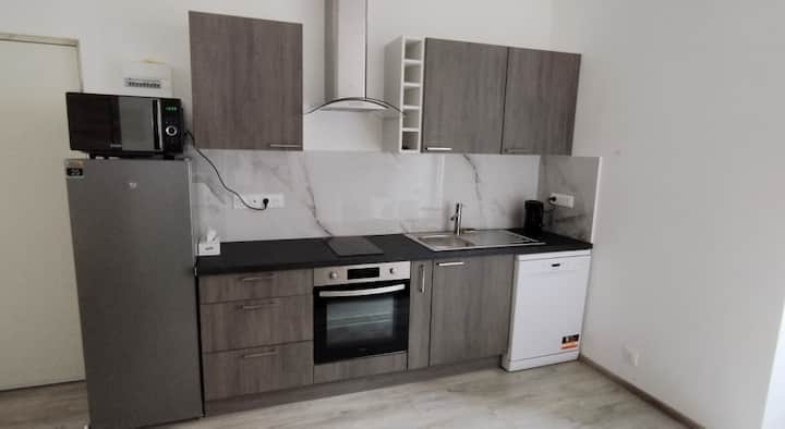 Petit Mais Complet – Proche Du Luxembourg - Longwy