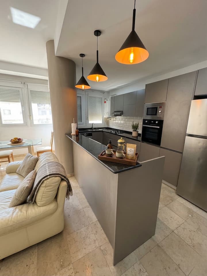 L'audin | Parking Privé | Ascenseur | Sécurité - Algeria