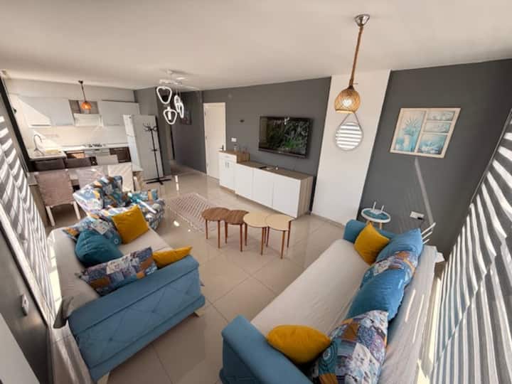 Girne Liman çEvresinde 1 Odalı Lüks Daire - Girne