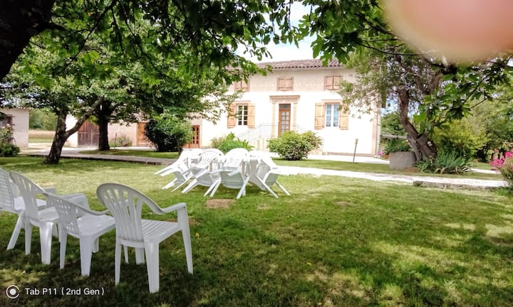 Gite Des Salesses Plaisir En Famille, Entre Amis - Gaillac