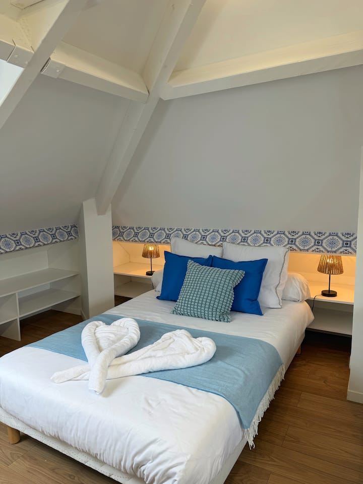 Santorini Escape • Orly / Paris Sud - Choisy-le-Roi