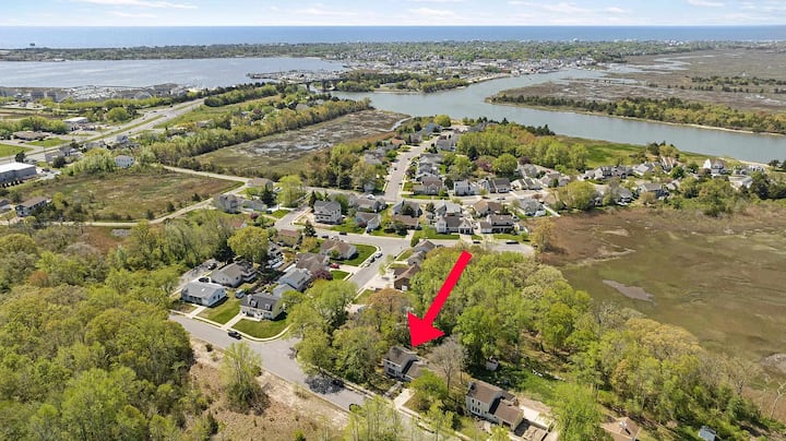 Modern Cape May Retreat / Private Wooded Hideaway - Cape May, NJ