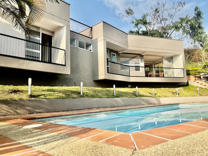 Casa El Almendro 
La Mesa-anapoima - La Mesa