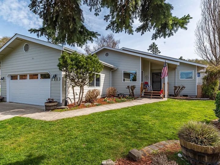 Admirals Cove Getaway/summer Pool Access - Port Townsend, WA