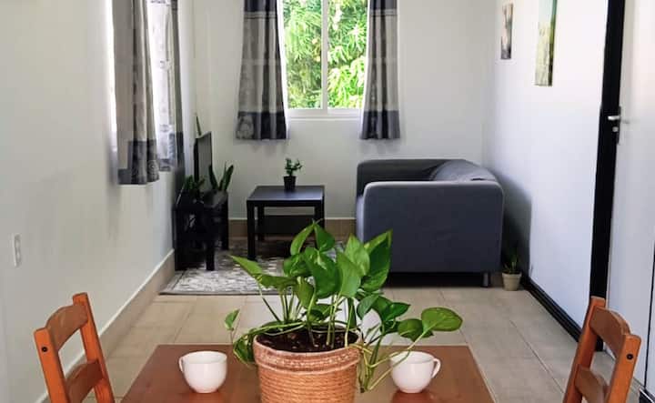 Rj Residential, 1 Br Apt. Ideal For Extended Stays - Paramaribo