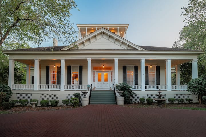The Cato House-1858 Historic Charm - Eufaula, AL