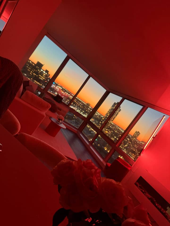 Luxury Waterfront 1br On The Hudson - Weehawken, NJ