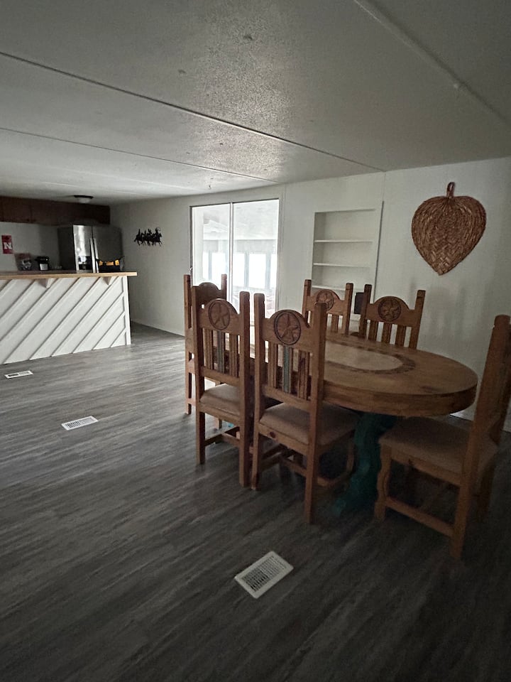 The White House - Fort Cobb Reservoir, OK