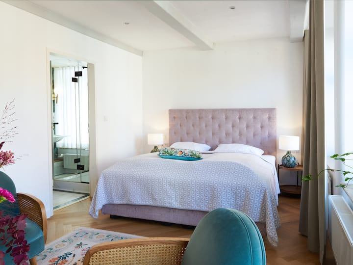 Hotel Five Rooms /Dependance - Leer