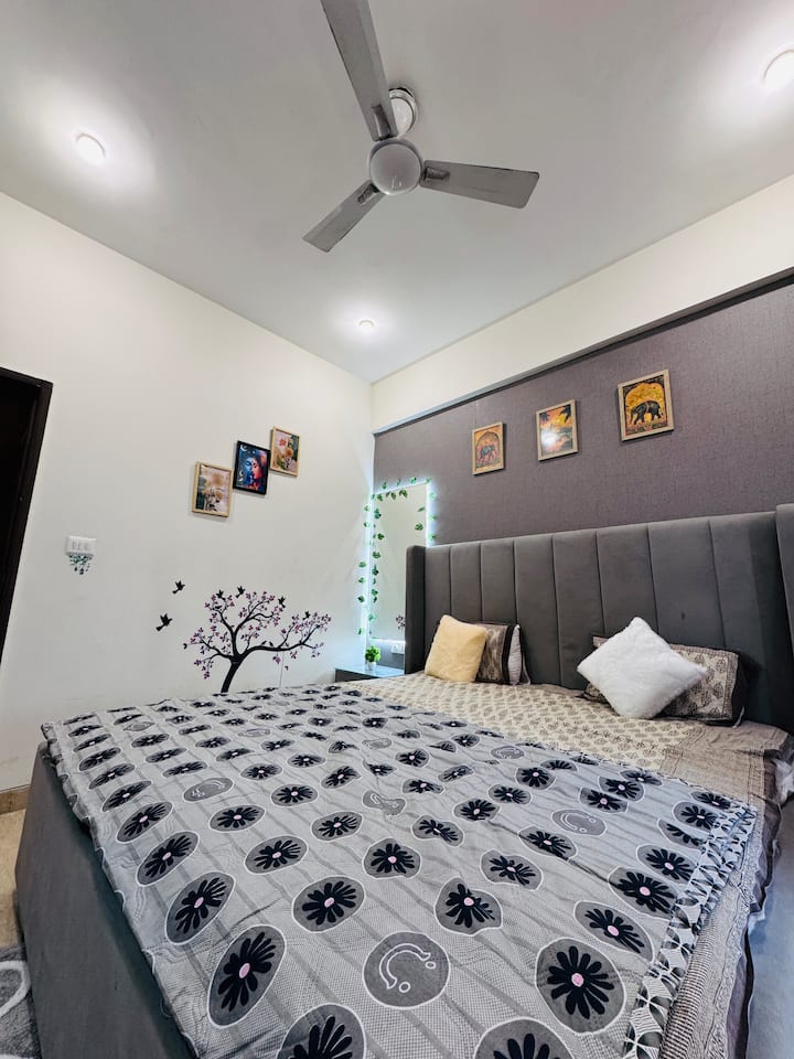 Celestia Suites | Near Prem Mandir - Vrindavan