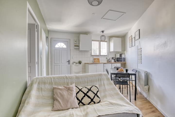 Appartement Proche Paris 3 Personnes - Saint-Denis, France