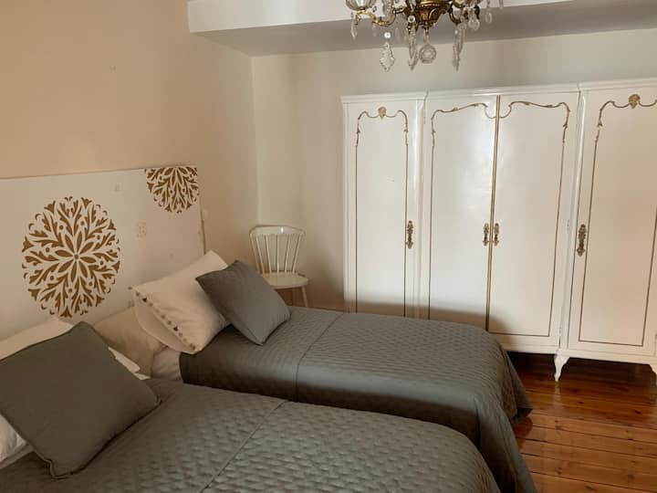 Apartamento Turisticos En Pleno Centro De Reinosa - Reinosa