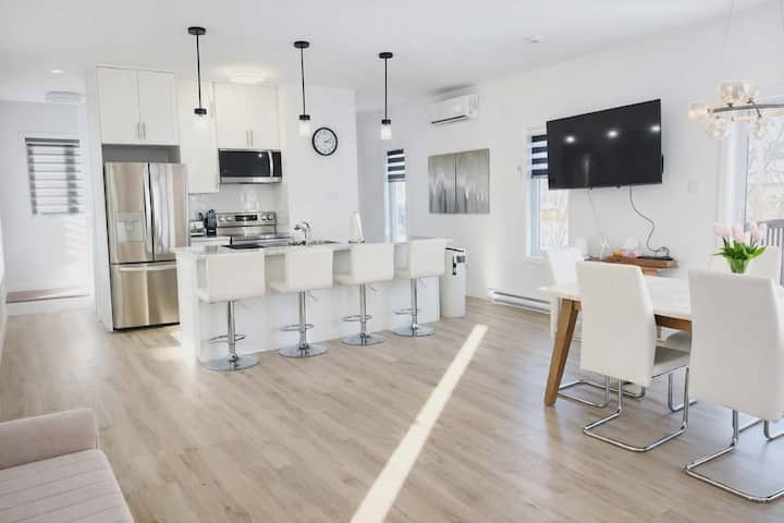 Grande Maison Neuve Construite En 2026 - Ottawa