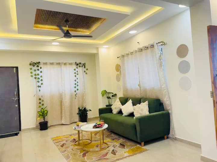 The Hampiness (Studio 2) - Hosapete