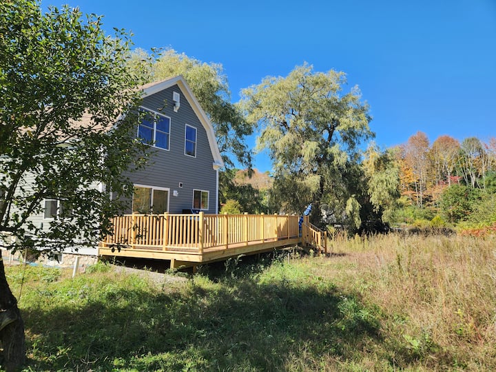 Belfast Bright, Cute Renovated Whole House Gem! - Belfast, ME