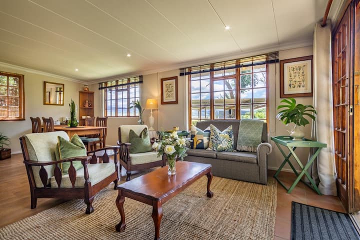 Khanyeni Garden Cottage - Underberg