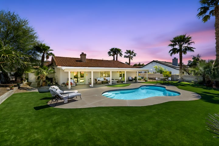 Luxe 3br Oasis W/ Pool + Outdoor Lounge - Henderson, NV