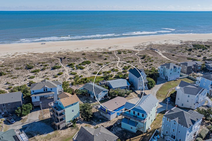 Oceanfront! 3br, 2ba W/ Hot Tub, Beach Access - Outer Banks, NC