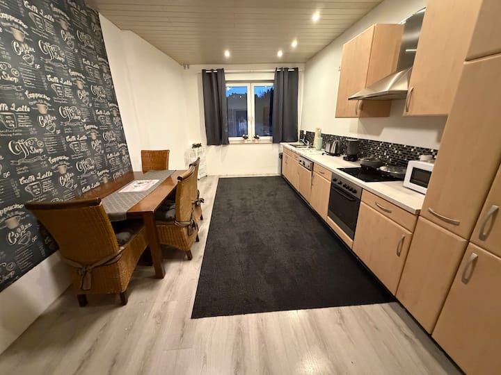 Vier Zimmerwohnung Voll Mobiliert In Coppenbrüge - Springe