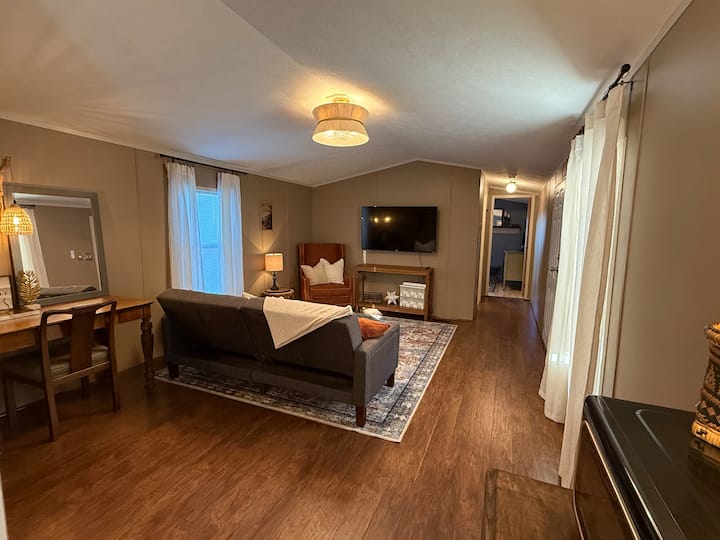 Lake To Lake Home - Watkins Glen