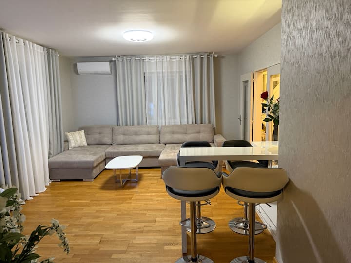Maison 4 Pièces Avec Stationnements Privés - Bas-Rhin
