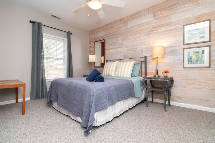 Cozy Beach Oasis - Rehoboth Beach, DE