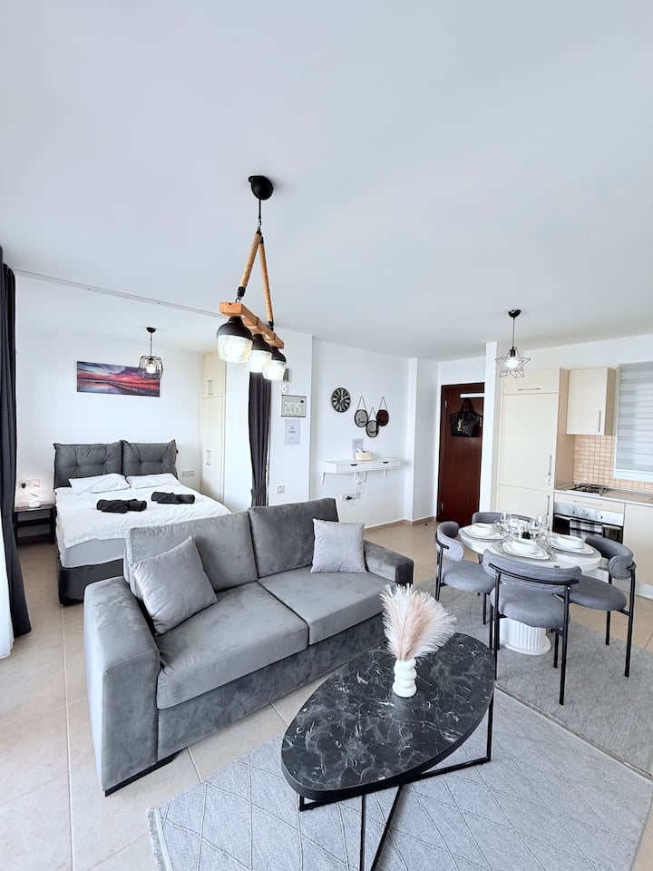 Deluxe Sea View Apartment With Private Beach - Northern Cyprus