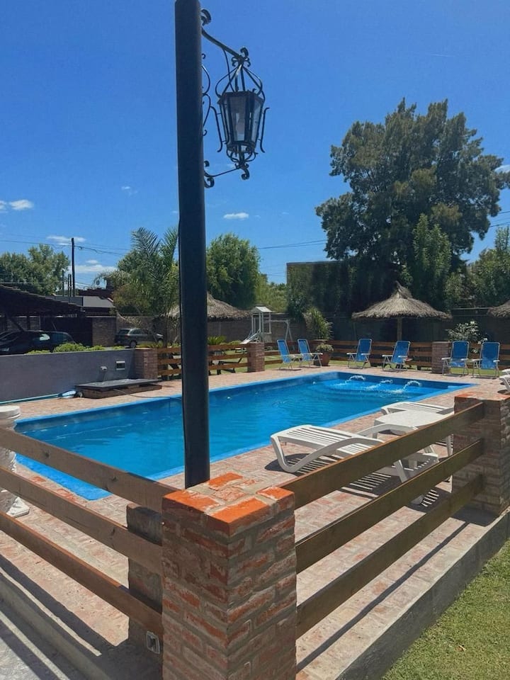 Jacuzzi | Piscina Climatizada | Wi-fi - Cañuelas