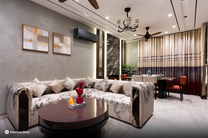 Luxury 3bhk House |Near Dha Phase 5 6 Raya |Lahore - ラホール