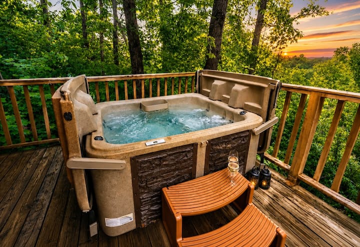 Bootleggers Villa | Hot Tub  Mtn Views  Pet - Gatlinburg, TN