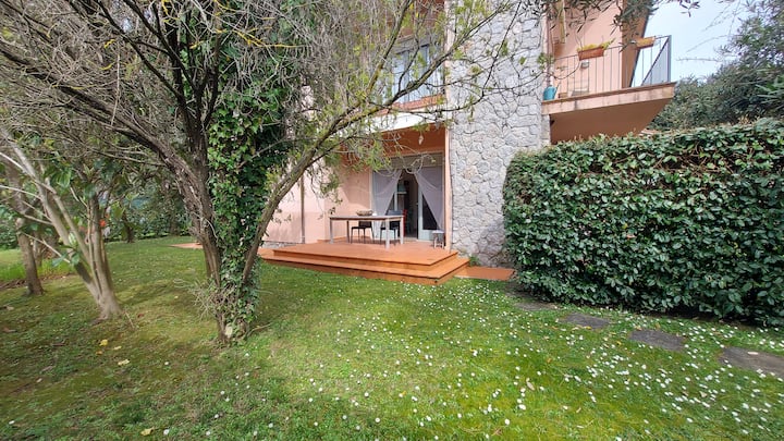 Casa Glicine
Villa Bifamiliare A Forte Dei Marmi - Forte dei Marmi