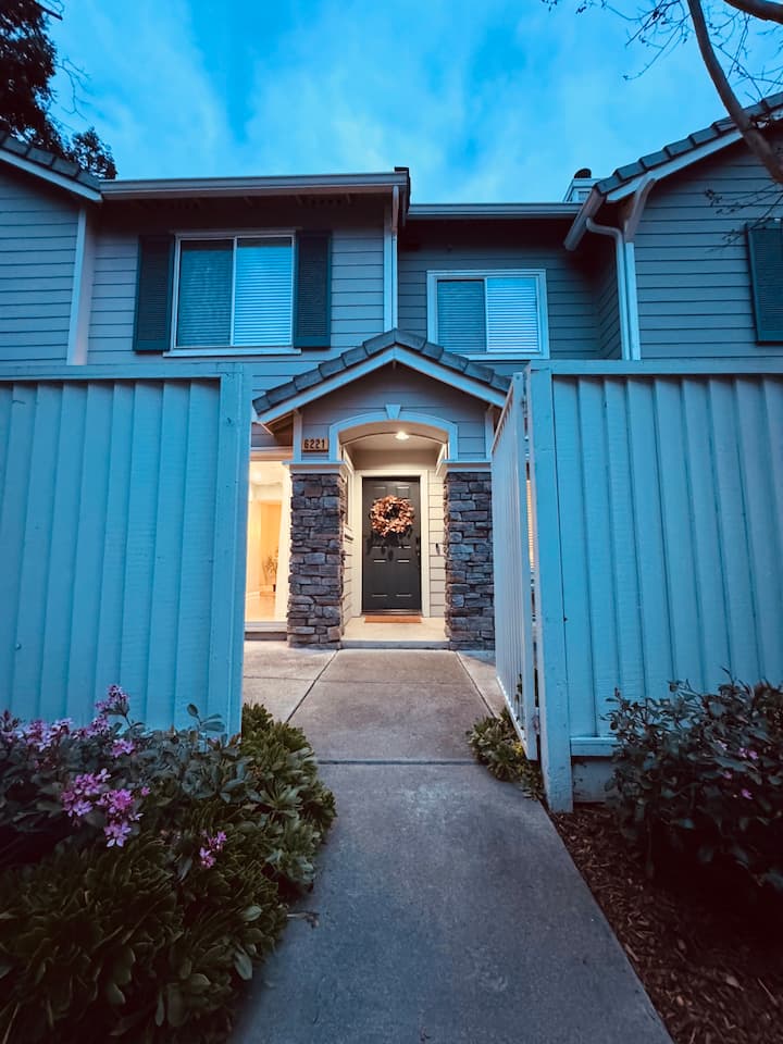 Cozy & Charming Casita - San Jose, CA