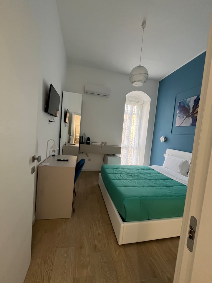 Iris, è Una Camera Nuova Nel Centro Di Matera. - Matera