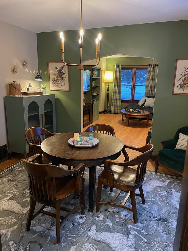 Vintage Soul; Modern Heart. Meet "Ruthie". - Nelson Lake, WI