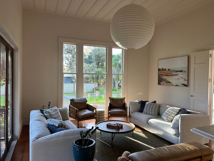 Coro Lodge | Fisherman’s Paradise | Sleeps 18 - Coromandel