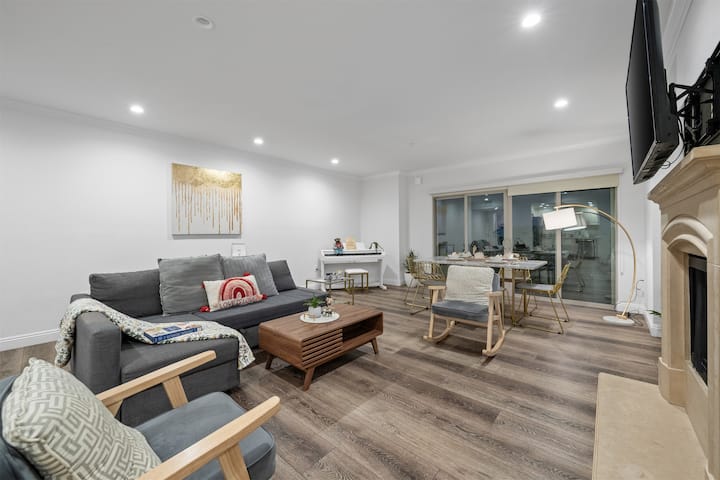 Jie's Stylish 2br Apartment In Gated Community - Pasadena, CA