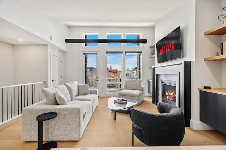 Luxury 2 Bed | Min To Dt | Ac - Calgary