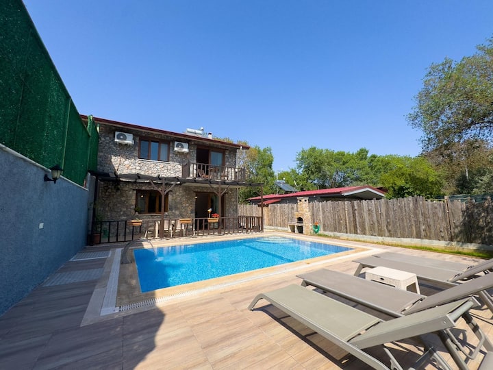 Kayaköy Fethiye Müstakil Havuz&bahçe 3+1 Villa. - Fethiye