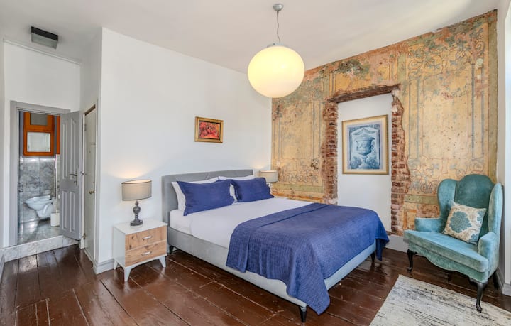 Heart Of Istanbul | 1br By Galata Tower - Karaköy