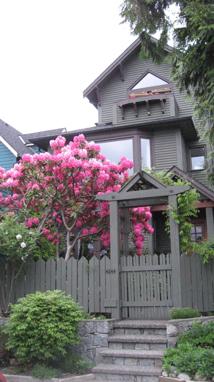 One Bedroom Garden Suite West Of Trendy Main St - Vancouver