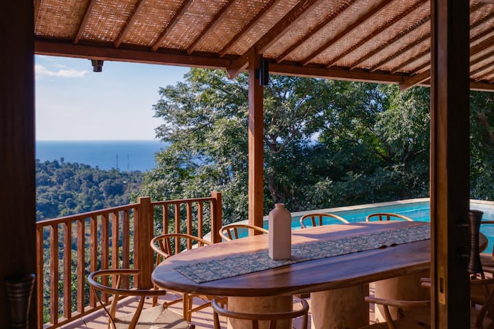 Layan – Oceanview Villa With Infinity Pool - Seraya