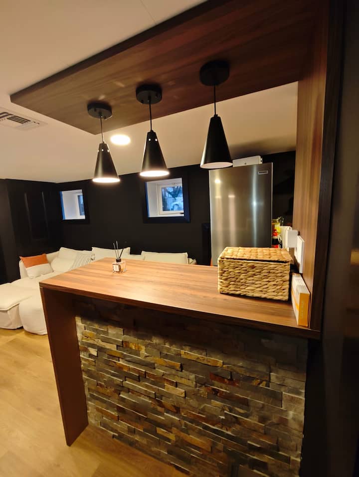 Cozy Rustic Style Near Nyc / Ewr 1br - Mariners Harbor - Staten Island NY